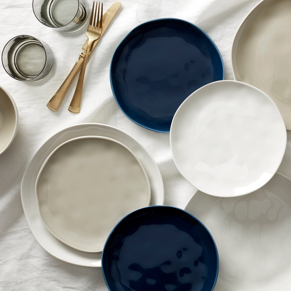 Bay Colors Grey Dinner Plates, Set of 4 – Lenox Corporation
